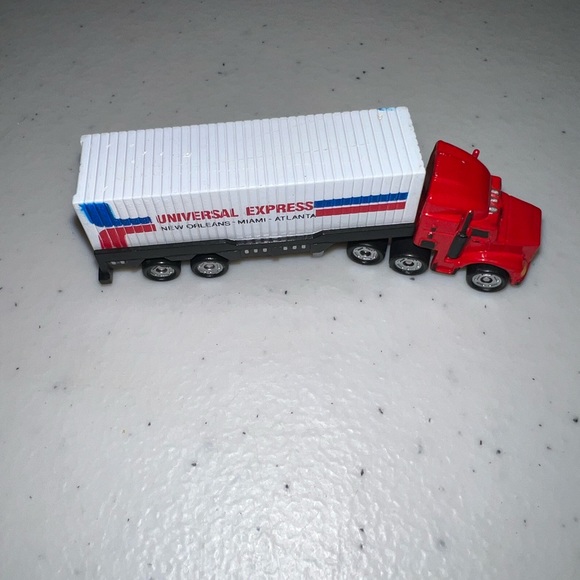 Funrise | Toys | Vintage Funrise Micro Action Universal Express Big Rig ...